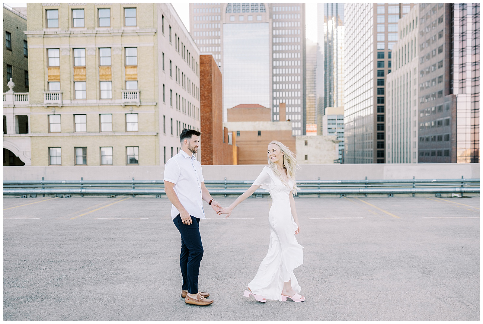 Madi & Blake's Downtown Dallas Engagement Session - Rebecca Tripp Photo ...