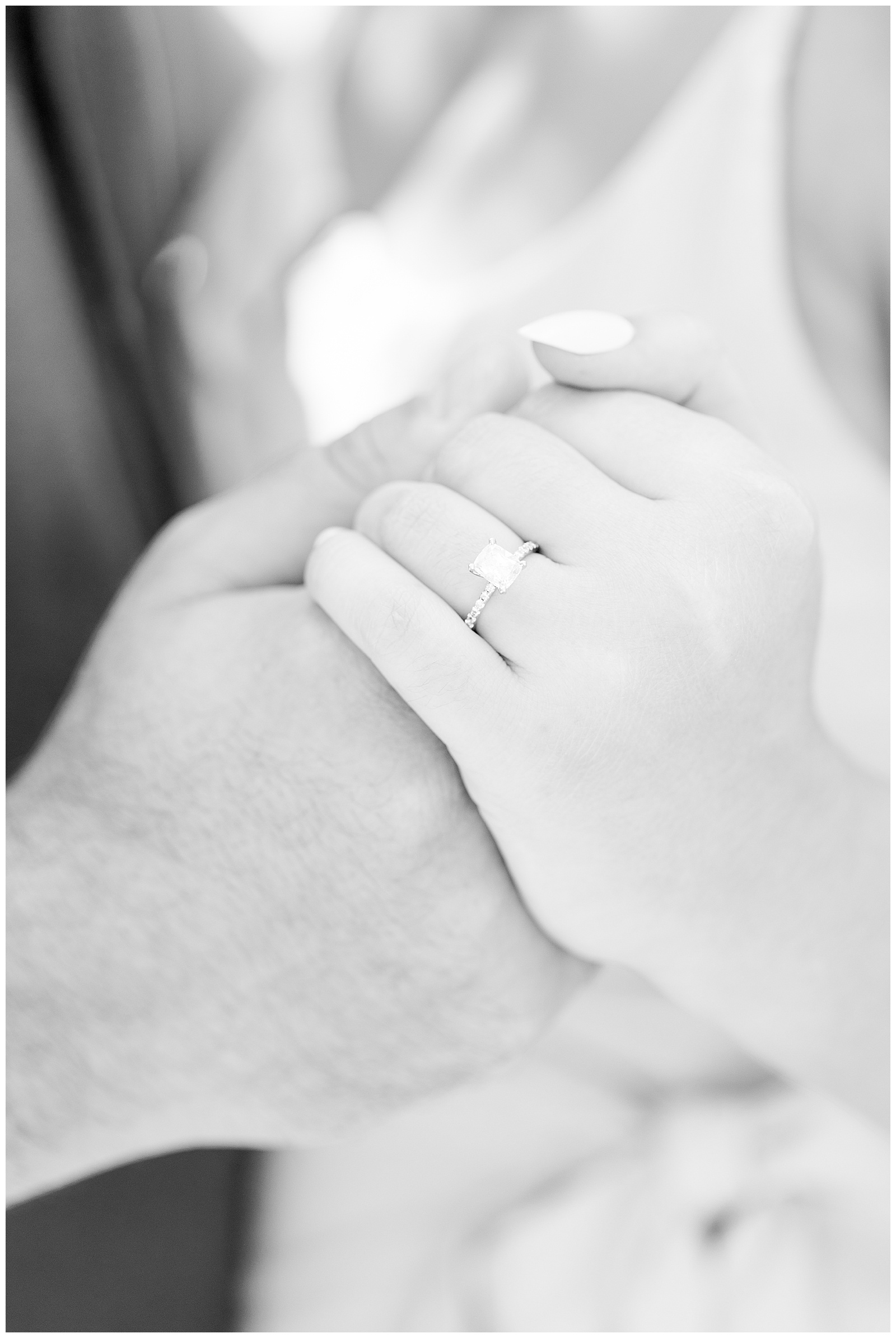 Emma & Bill's Downtown Dallas Engagement Session - Rebecca Tripp Photo ...