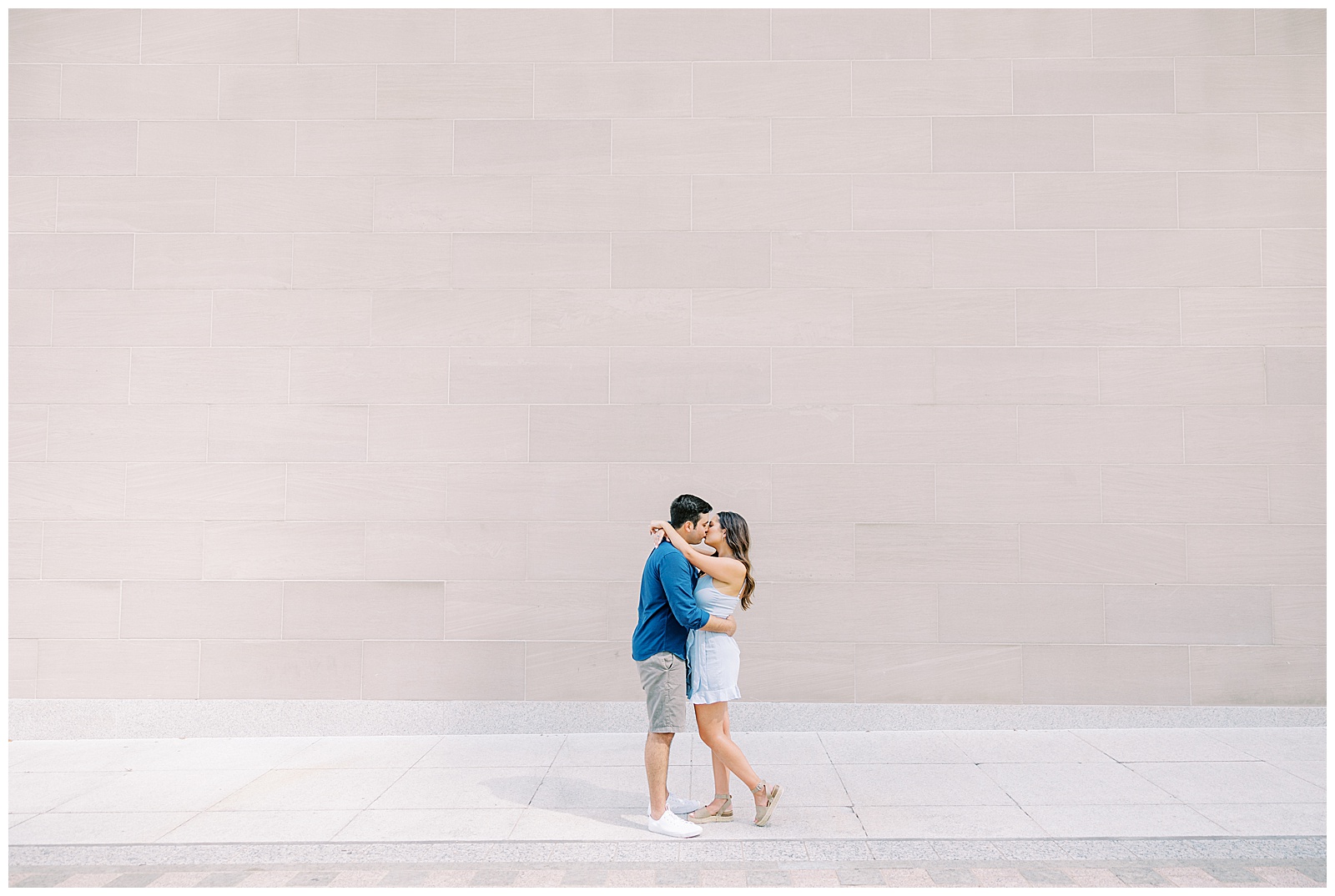 Emma & Bill's Downtown Dallas Engagement Session - Rebecca Tripp Photo ...