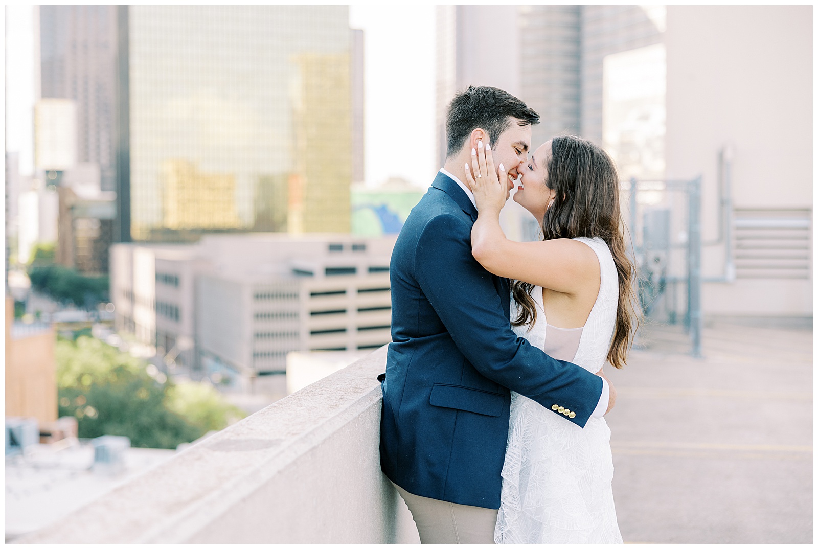 Emma & Bill's Downtown Dallas Engagement Session - Rebecca Tripp Photo ...